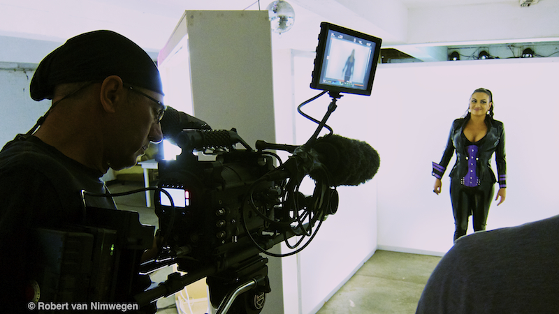 Invite-AV levert RED ONE voor clipshoot Ray & Anita 'Nothing to lose' 2011